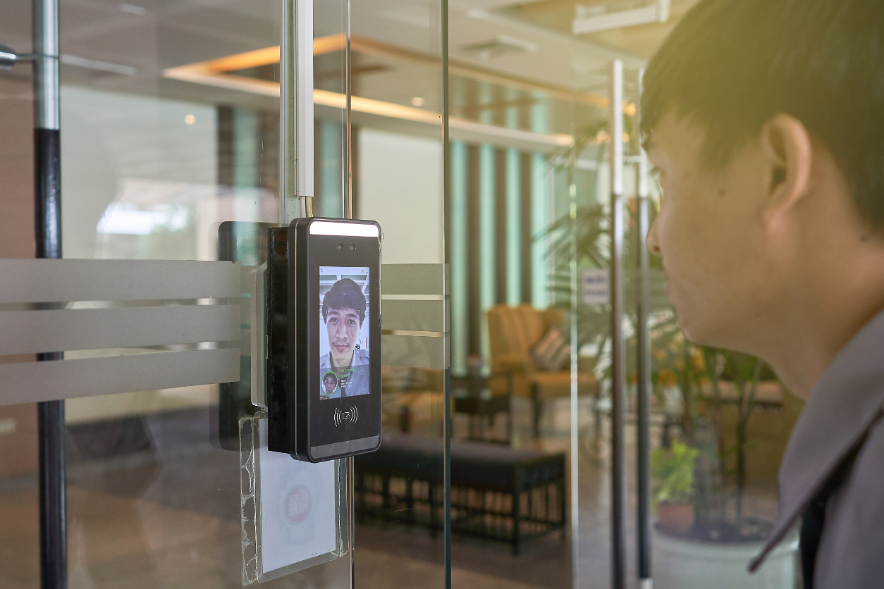 What to Know About Facial Recognition Technology in Hotels - Blueprint RF